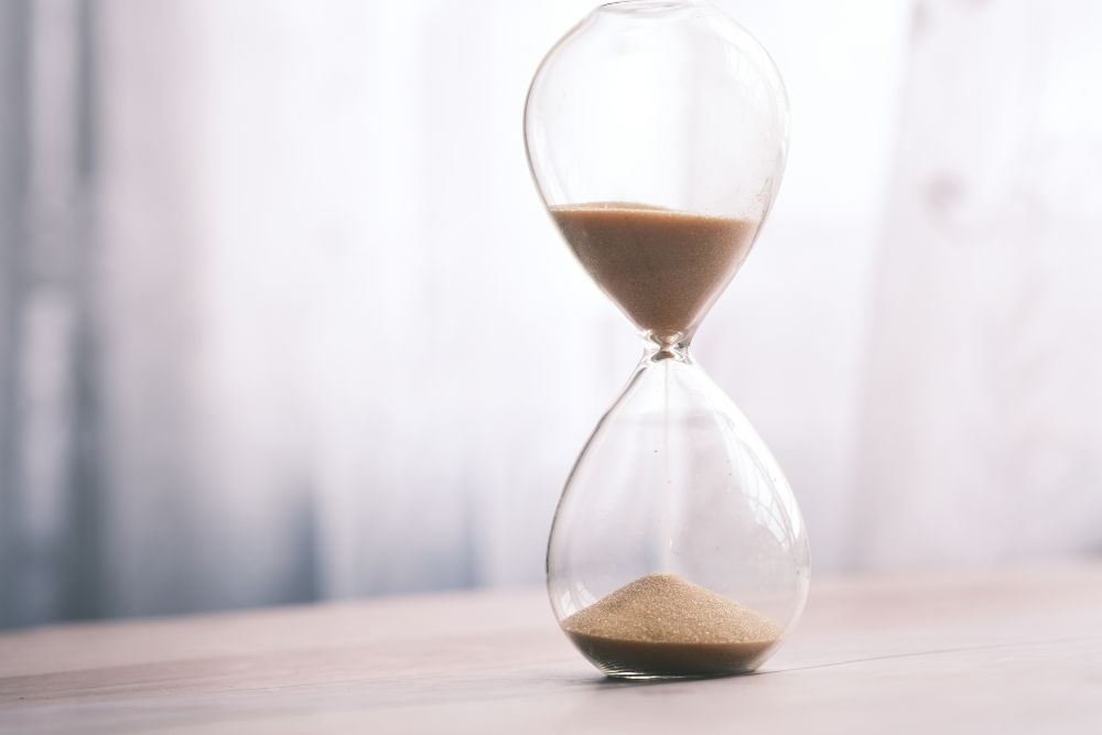 Symbolism Of Hourglass: 5 Powerful Meanings You Need To Know